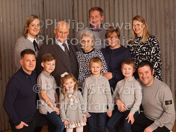 Amy Coull Family Portrait | Philip Stewart Photographics
